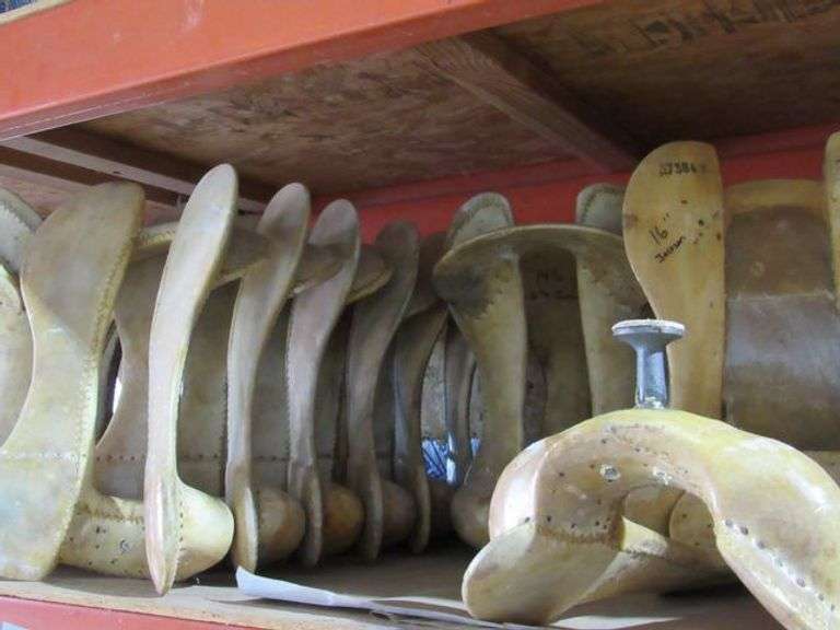 ASSORTED SADDLE TREES ON FOURTH SHELF AS SHOWN *Located in saddle shop ...