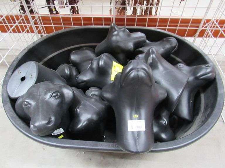 STOCK TANK, 40-GALLON WITH APPROX. (16) PLASTIC CALF HEADS - Rosen Systems