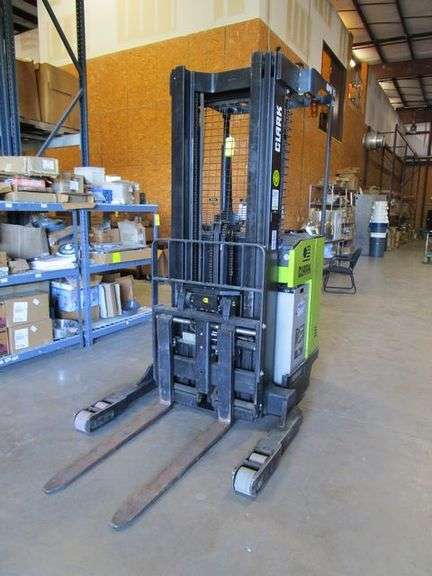 CLARK MDL. NPR17 STAND UP RIDER FORKLIFT, S.N NPR345-0480-9700FL ...