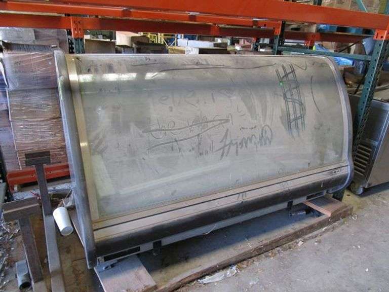 CARRIER TYLER 6' WIDE SHOWCASE AND PORTABLE 6' WIDE STAINLESS STEEL ...