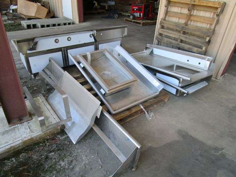 MISC. ON SKID AND GROUND OUTSIDE BUILDING, INCLUDES (4) ASSORTED ...