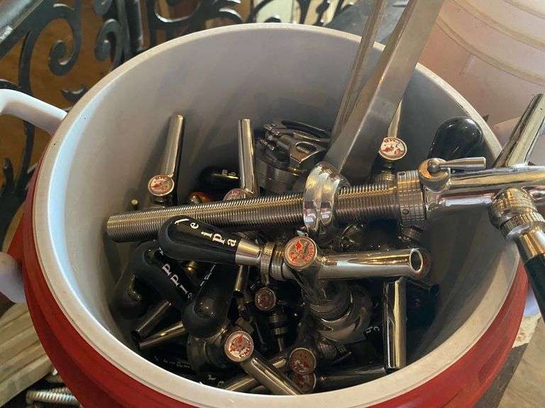 TAP STATION WITH 15-VII0 TAPS, MADE BY CMB, WOOD/STAINLESS STEEL TOP ...