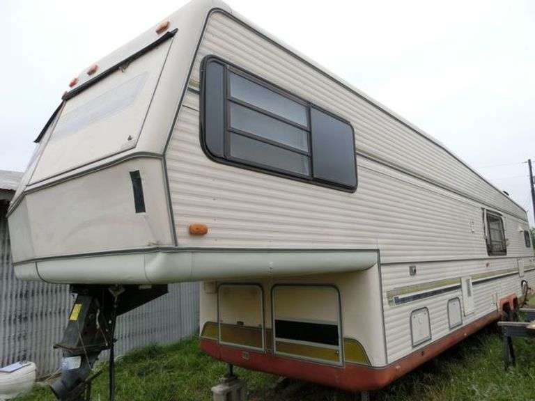 1986 HOLIDAY RAMBLER MONITOR RV, 37' 5TH WHEEL, VIN. 1KH301S26GW00097 ...