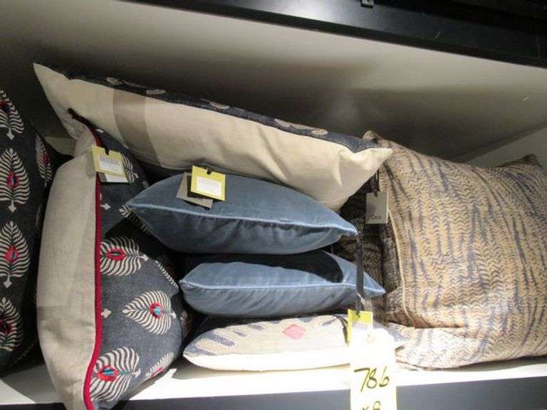 ASSORTED PILLOWS (sold 9x the money) - Rosen Systems