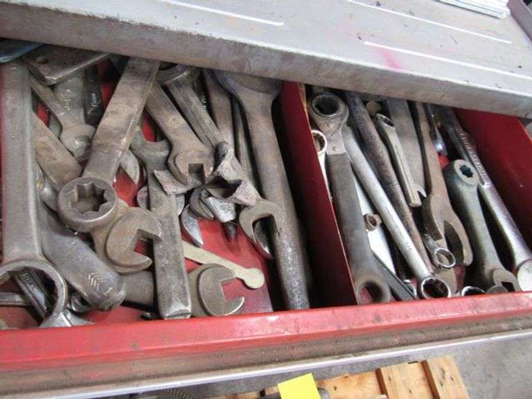 CRAFTSMAN TOOL BOX WITH STACK-ON TOOL BOX INCLUDING TOOLS AS SHOWN ...