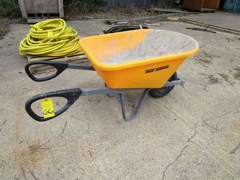 TRUE TEMPER WHEELBARROW - Rosen Systems