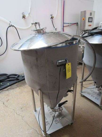 CONICAL UNITANK, SPIKE BREWING CF10, 14 GALLON CONICAL FERMENTER ...