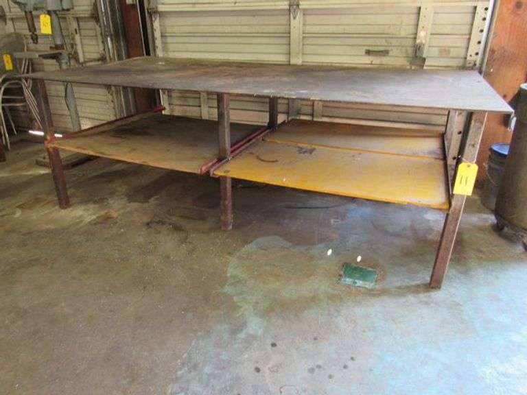 HEAVY DUTY STEEL WELDING TABLE - APPROX. 4' X 8' X 1/4" THICK - Rosen ...