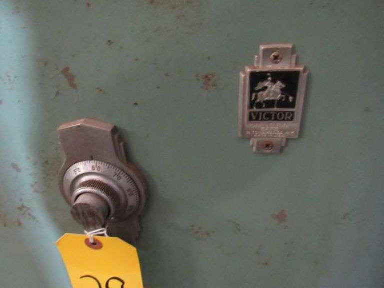 VICTOR PORTABLE SAFE *COMBINATION NOT AVAILABLE* - Rosen Systems