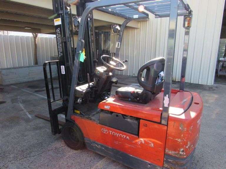ELECTRIC FORKLIFT TOYOTA MDL 5FBE18, S/N 31551 - Rosen Systems