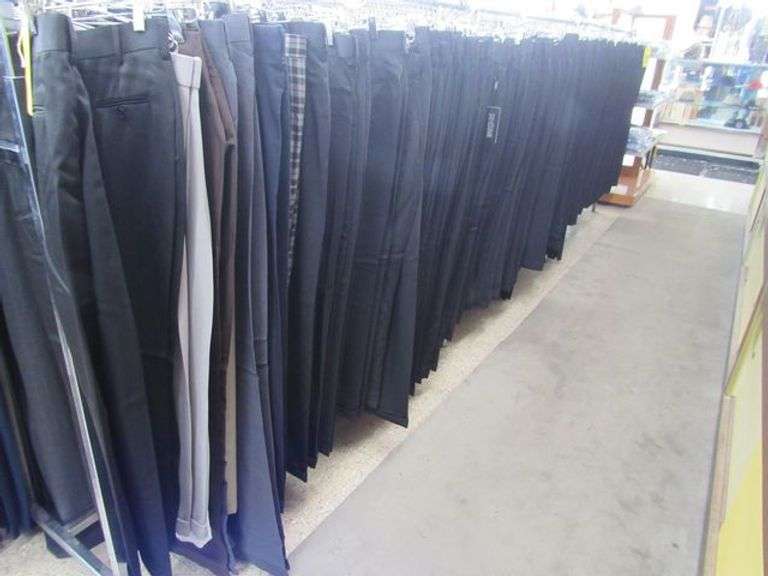 LOT, ON (1) SIDE OF RACK INCLUDING ASSORTED MEN'S DRESS SLACKS/PANTS ...