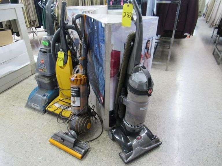 (4) ASSORTED VACUUMS - HOOVER SPIN SCRUB, PANASONIC POWER WAVE, DYSON ...