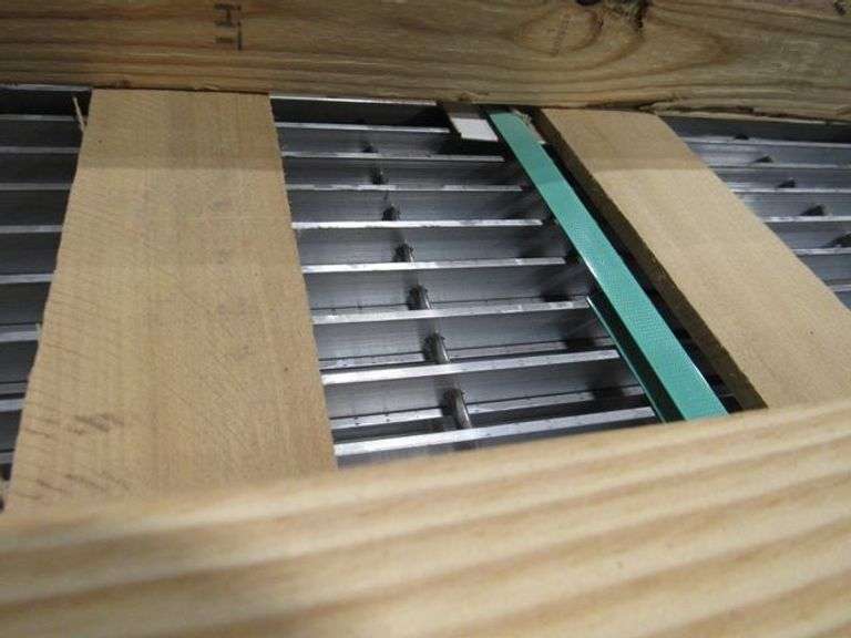 PALLET, METAL GRATE DECKING - Rosen Systems