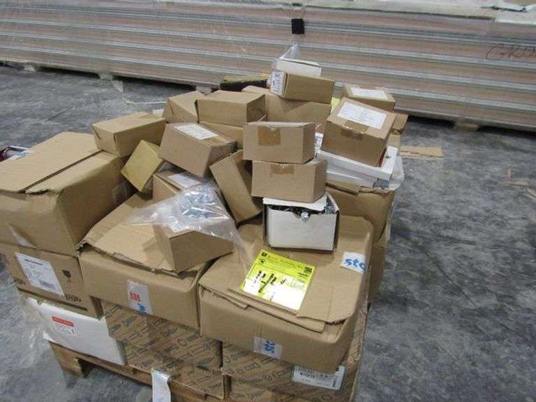 PALLET, ASSORTED HARDWARE AS SHOWN - Rosen Systems