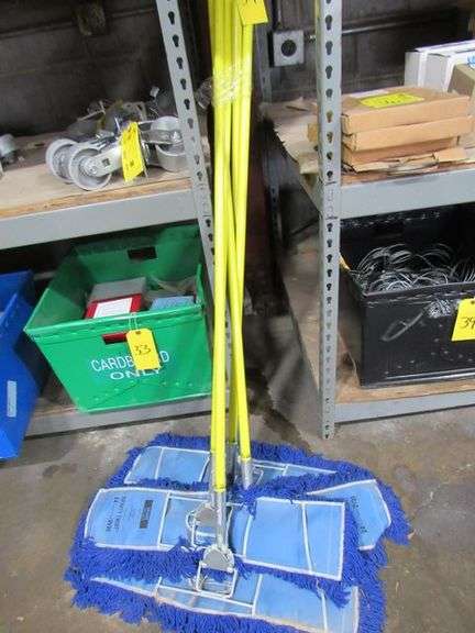 (5) ULINE PUSH BROOMS - Rosen Systems
