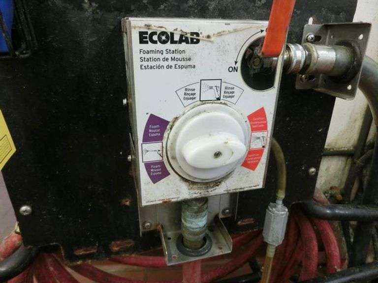 ECOLAB FOAMING STATION AS SHOWN, PORTABLE - Rosen Systems