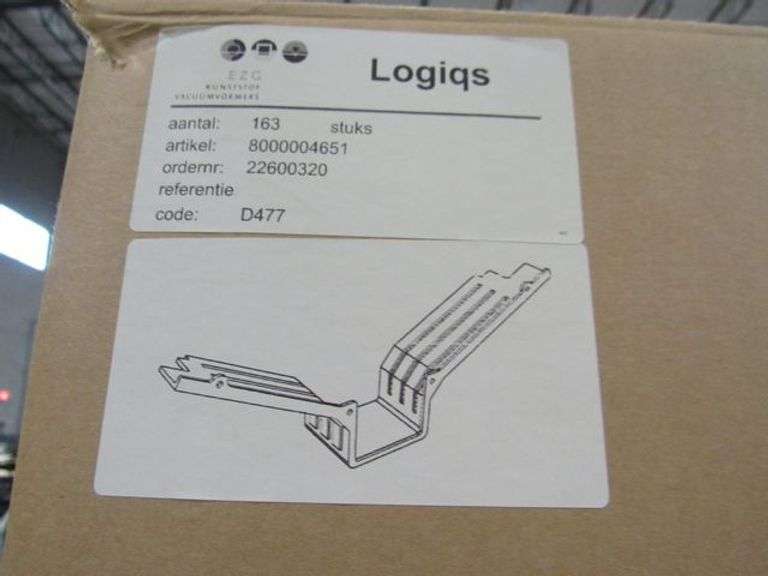 PALLET, LOGIQS PLASTIC GUIDES AS SHOWN - Rosen Systems