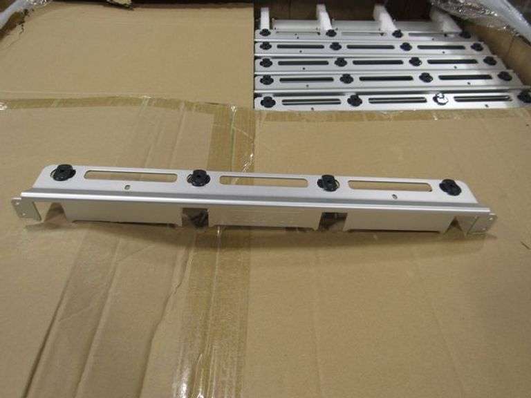 PALLET, APPROX. (960) #10541A ASSY RIDGID BRACKET, STINGRAY AND 4-UP ...