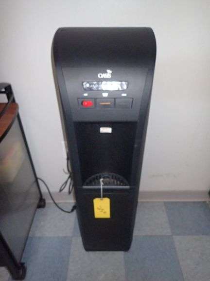 OASIS HOT/ COLD WATER TANK DISPENSER MODEL BAEB1SHSK-DU100 - Rosen Systems