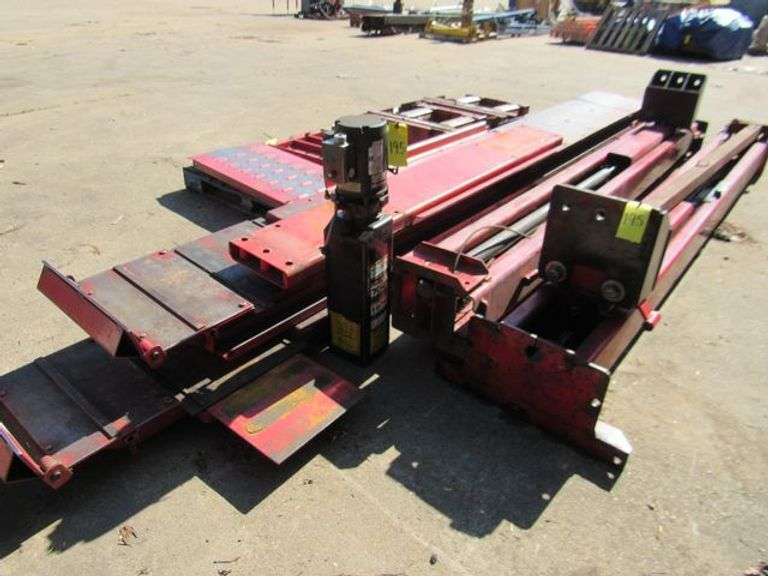 DRIVE UP AUTOMOTIVE LIFT, FORWARD MDL. DP105M 10,000 LB CAPACITY W ...