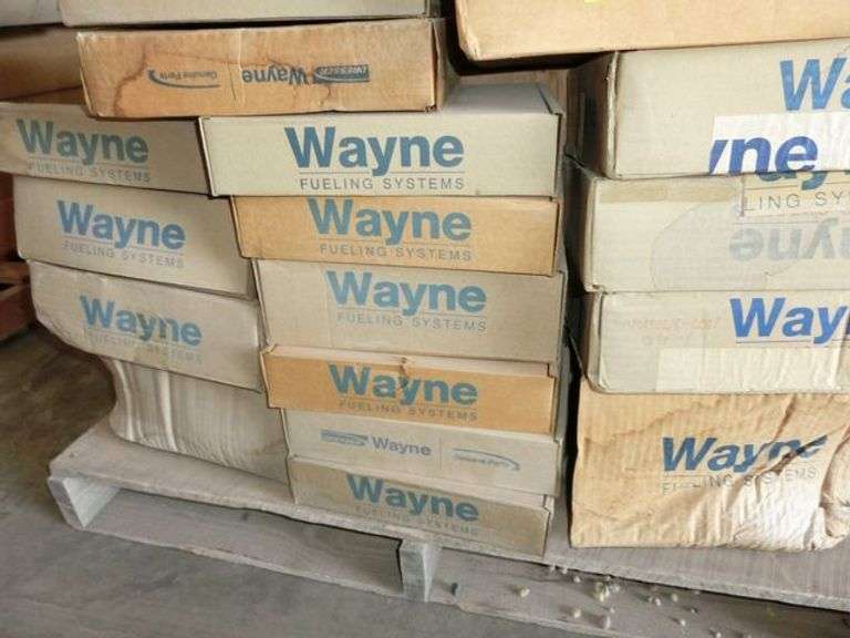 PALLET, ASSORTED WAYNE FUELING SYSTEM PARTS AND DISPLAYS - Rosen Systems