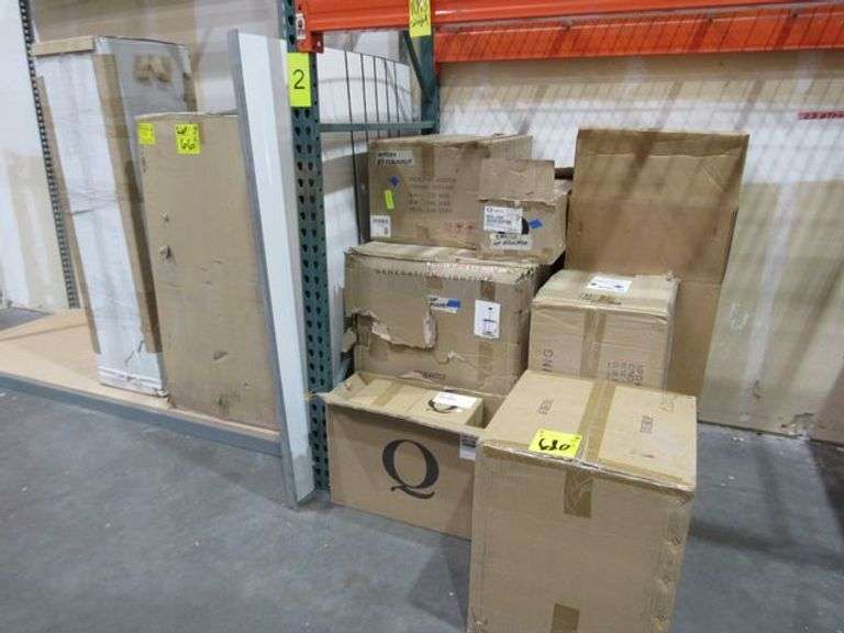 LOT OF APPROX. (9) BOXES OF ASSORTED LIGHTING PRODUCTS, (4) CHANDELIERS ...