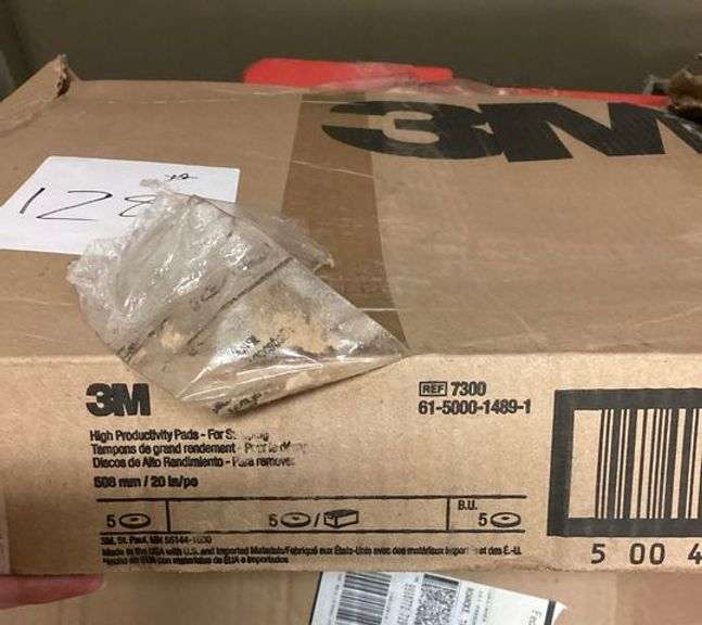 SCRUB PADS 3M 508mil * 5 PACK BOX, 7300 (SOLD 2 X THE MONEY)+B164 ...