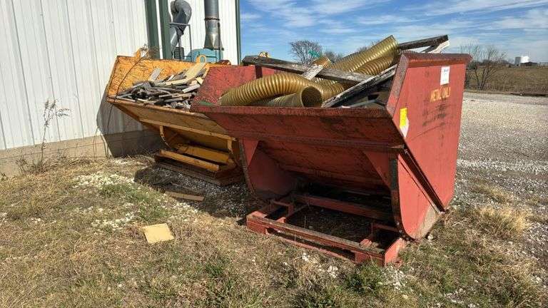 Self-Dumping Hopper, 4,000 lbs Lift Capacity, Yellow and Red - Rosen ...