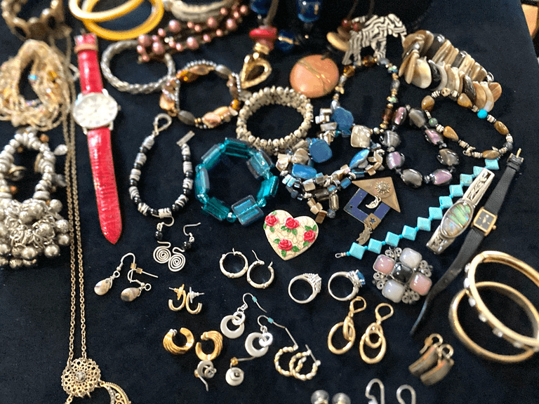 Costume Jewelry - reSettled Life