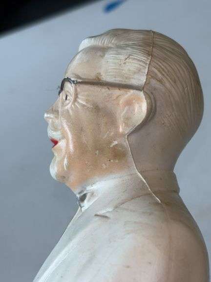 Col. Sanders Kentucky Fried Chicken Plastic Bank - reSettled Life