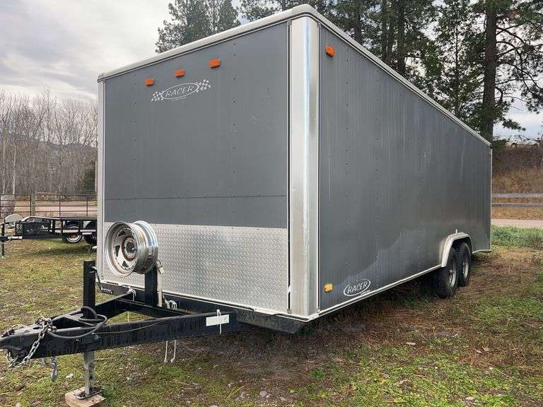 2005 Carson Racer enclosed car trailer - Rivers West Auction