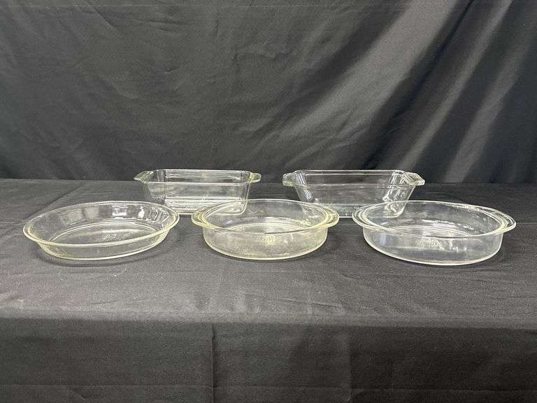 Pyrex and Anchor Ovenware Dishes - Ryan Cate Auctions and Real Estate