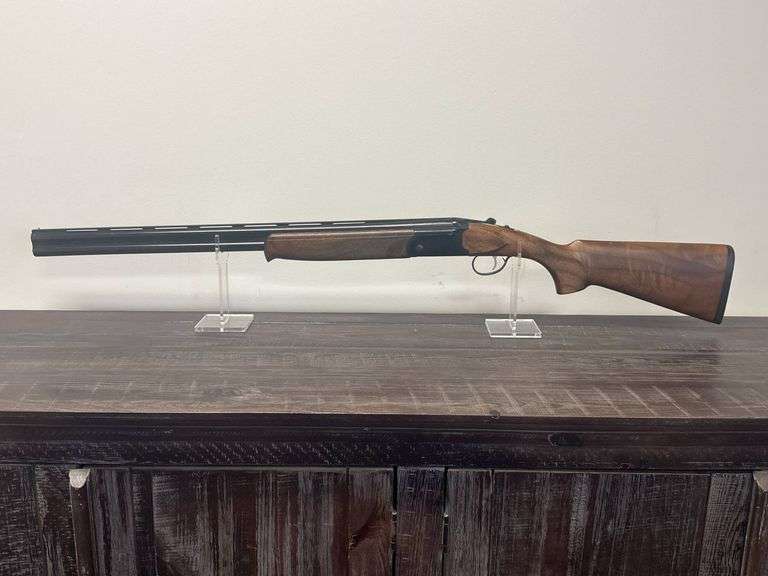 Stevens 555 Youth Compact 20 Gauge Shotgun - Ryan Cate Auctions and ...