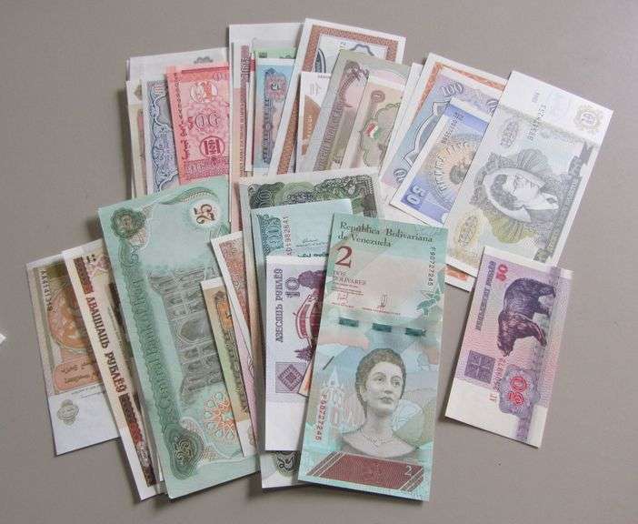 LOT OF 50 UNCIRCULATED ALL DIFFERENT WORLD NOTE LOT - Star Coin and ...