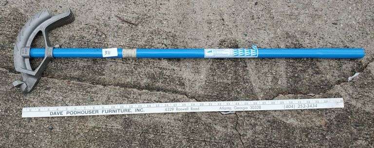 3/4" Manual Pipe Bender (Located Garage) - Auction Group