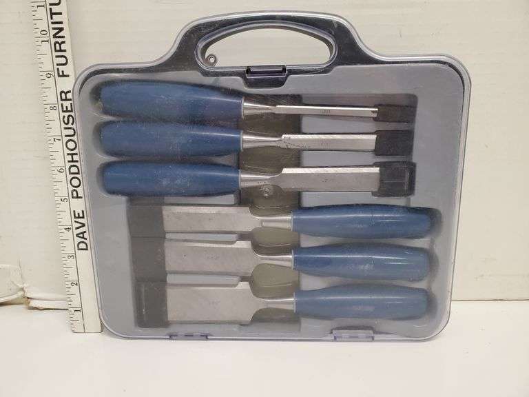 6 pc Set of Chisels, 1/4" - 1 1/2" (Located Garage) - Auction Group
