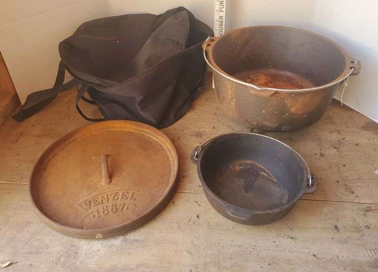4 pc Wenzel 1887 Footed Cast Iton Pot with Lid, Small Cast Iron Pot and ...