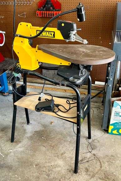 Dewalt Scroll Saw (Located in Garage) - Auction Group