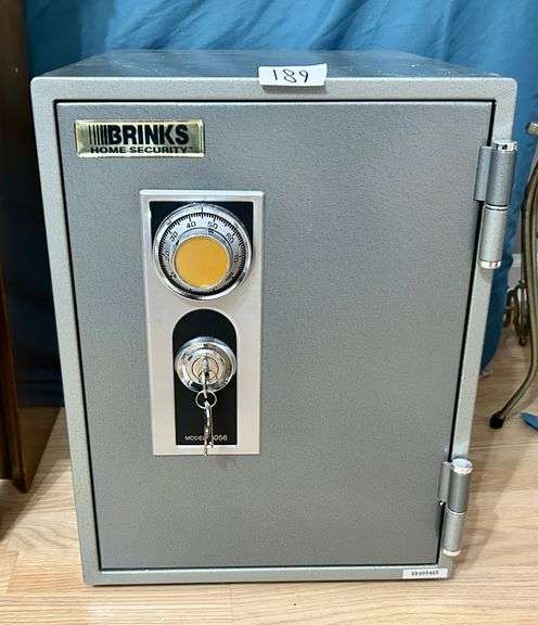 Brinks Safe 16.5”x13”x14 5/8” (Don’t Have Combination) (Located ...