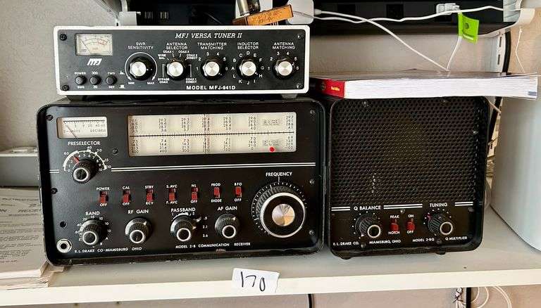 Vintage Vacuum Tube Ham Radio Receiver and Speaker (Works) (Located in ...