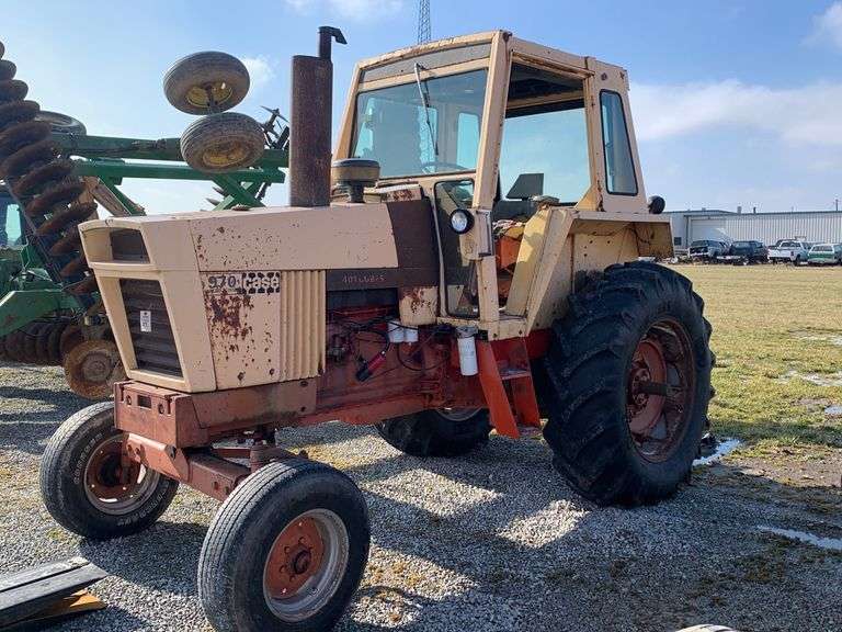 Case 970 tractor w/cab, good 540 PTO, hrs. unknown, good rubber ...