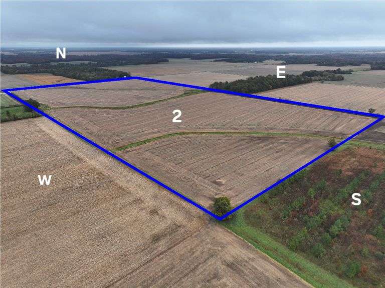 Tract 2 80 + or – Acres, 75 + or – acres, Located in Sec 8, Oskaloosa ...