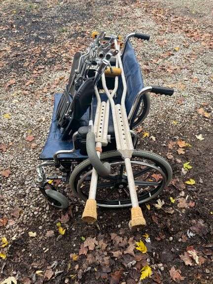Invacare wheelchair, cane, crutches - Schmid Auction