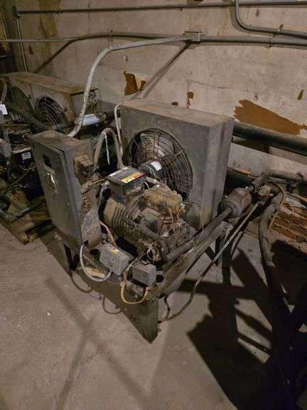 Copeland Compressor unit, went with lot 55 cooler A, has peck in motor ...