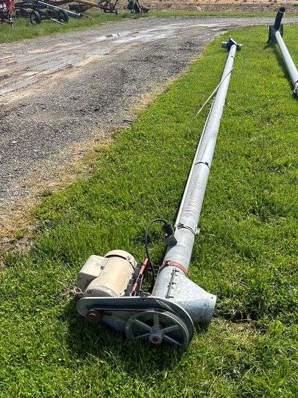 6" Cross auger with motor Approx 35ft - Schmid Auction