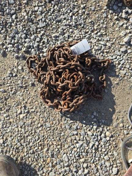 21' Log chain, 8' log chain. - Schmid Auction