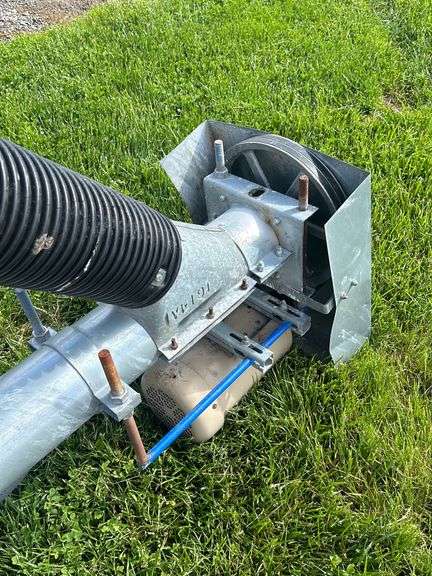 6" Cross auger with motor Approx 40ft - Schmid Auction