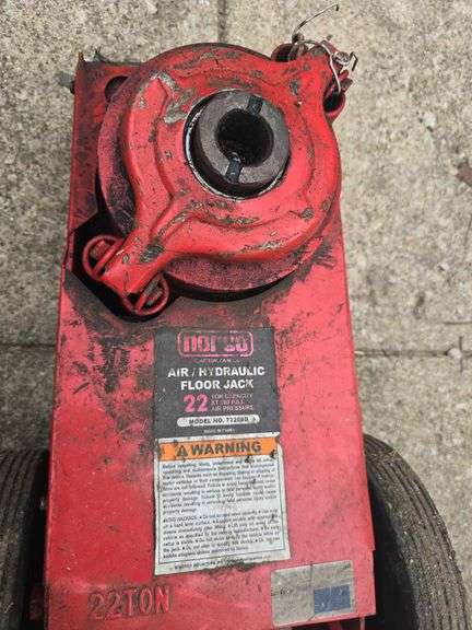 Norco 22 ton air/hydraulic jack - Schmid Auction