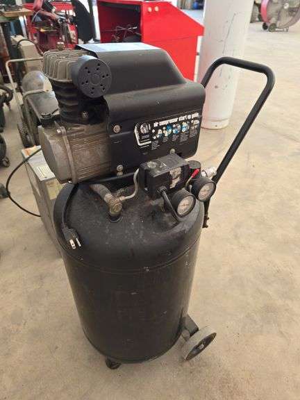 Central Pneumatic Air compressor - Schmid Auction