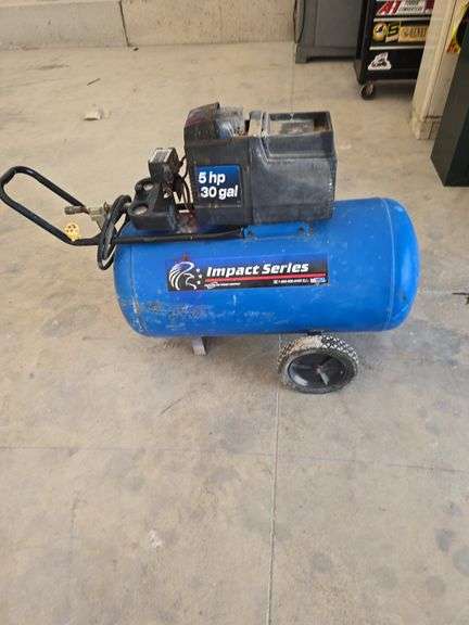 Impact Series 5hp 30 gallon air compressor - Schmid Auction